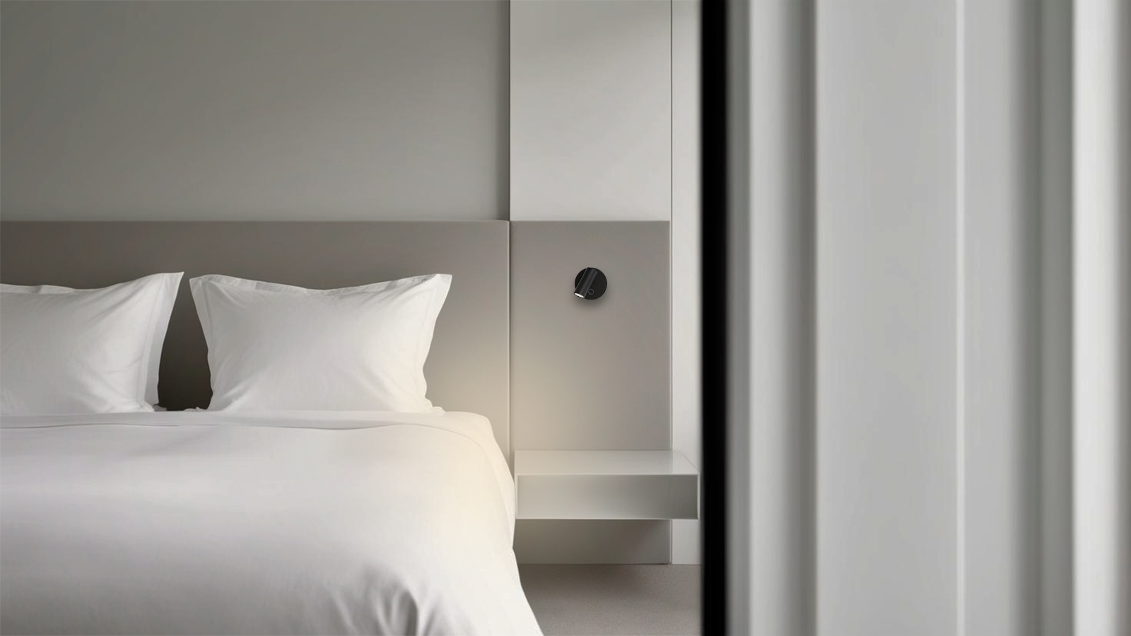 Bedside: The wall lamp that revolutionizes lighting and charges your ...
